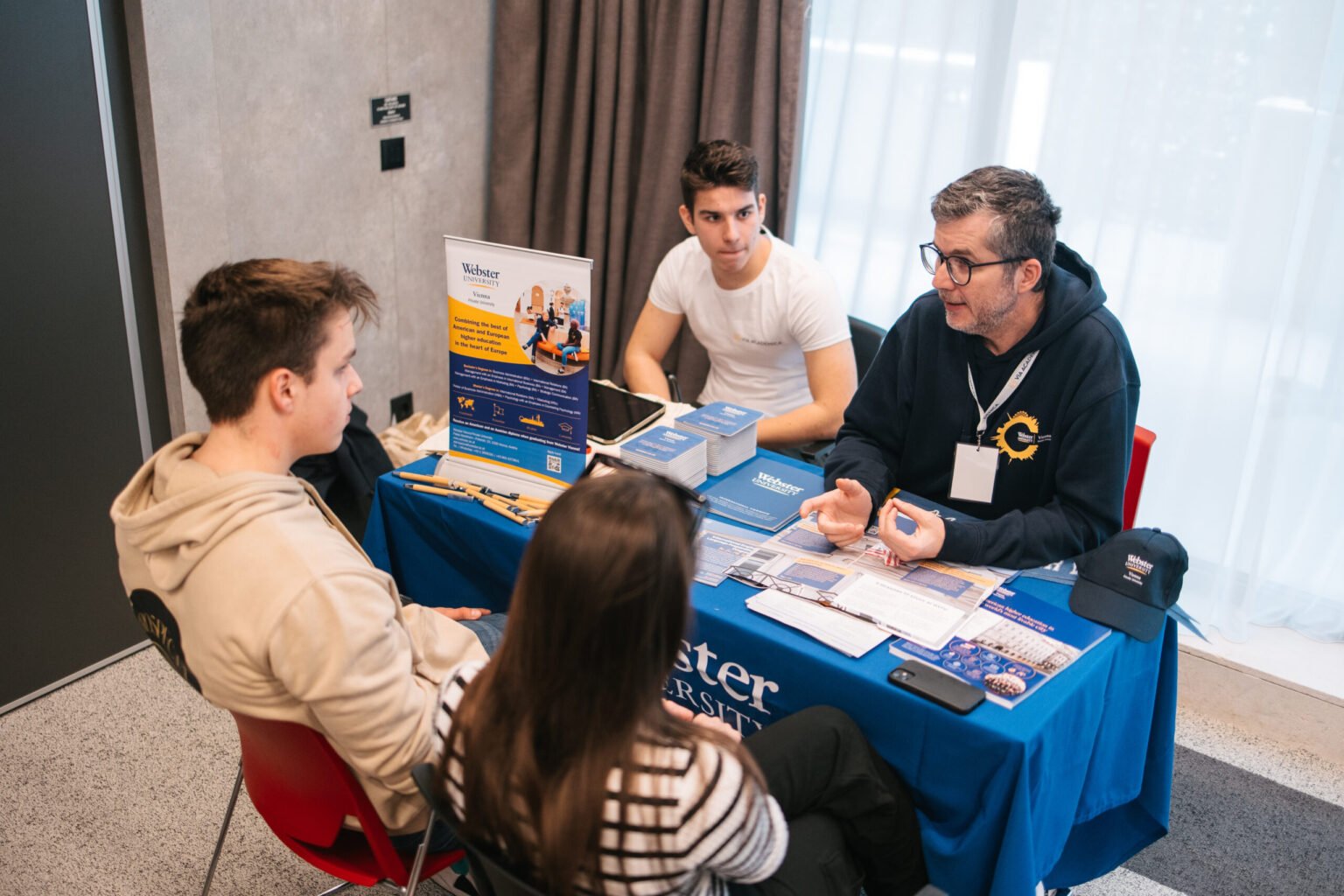 Stipendije - Via Academica Studije u inostranstvu